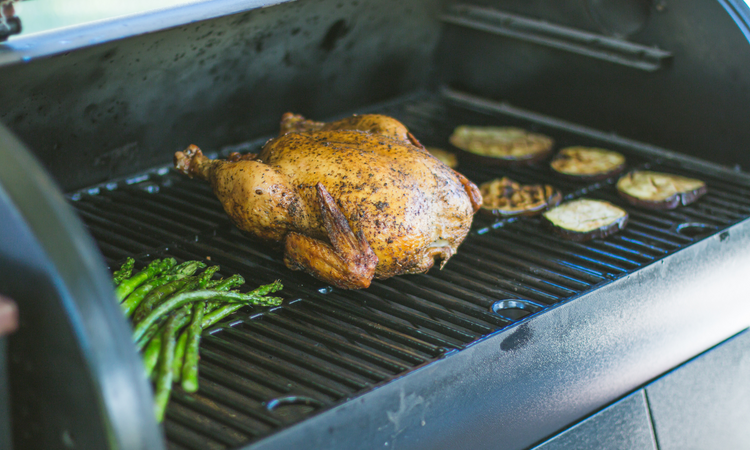 Pecan Pellets & Shells for Smoking & Grilling - Smokin' Pecan